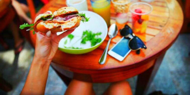 Batsh T Bf Forces Gf To Gain Weight So Shes Less Desirable Yourtango